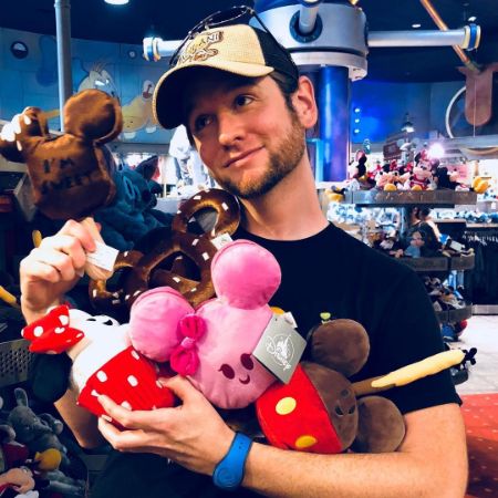 About Chad Alan Net Worth, Girlfriend, Parents, Height & Bio - Facts ...