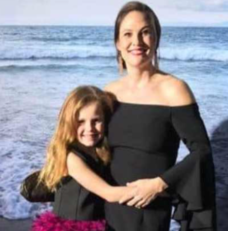 Holly Revord, Mother to Young Star Raegan Revord | Glamour Path