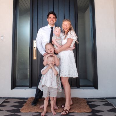 Jane Williamson — TikTok’s Viral Momfluencer. | Glamour Path