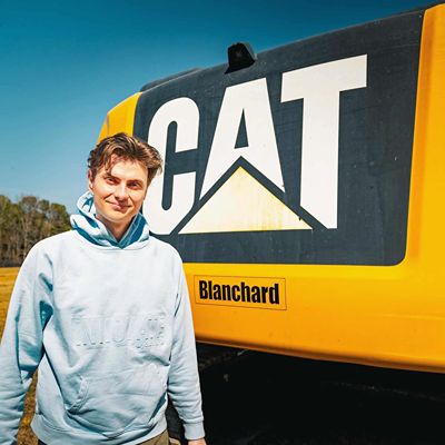 Carter Sharer - YouTube Star, Entrepreneur & Founder of Team RAR ...