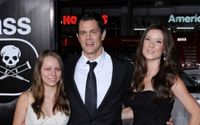 Meet Arlo Clapp - Johnny Knoxville’s Daughter With Ex-Wife Naomi Nelson ...